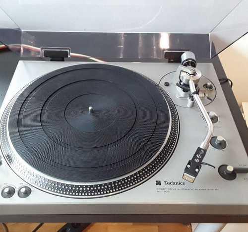 Виниловый проигрыватель Technics SL 1300