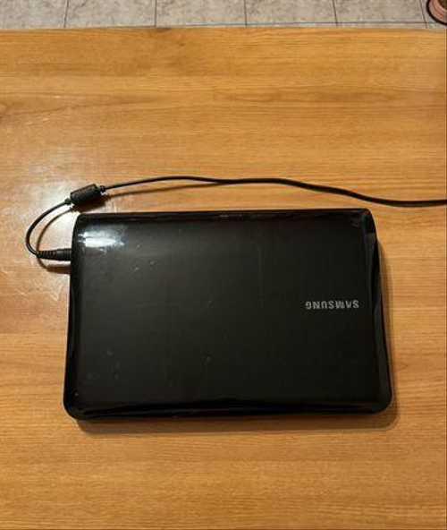 Нетбук Samsung NP NF110