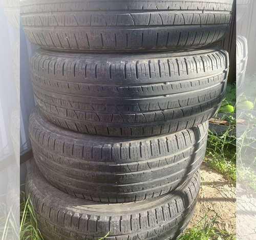 Pirelli Scorpion Verde All Season 215/65 R16 H