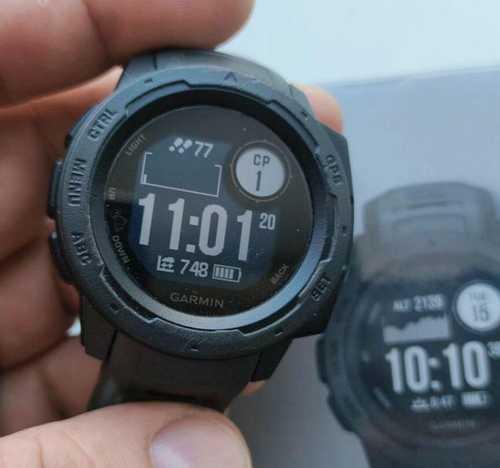 Смарт часы garmin instinct graphite gray