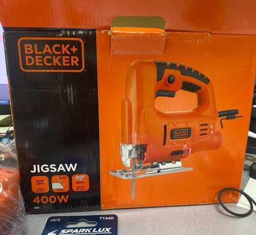 Лобзик Black+Decker JS10