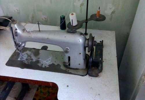 Швейная машина производственная 22 класса