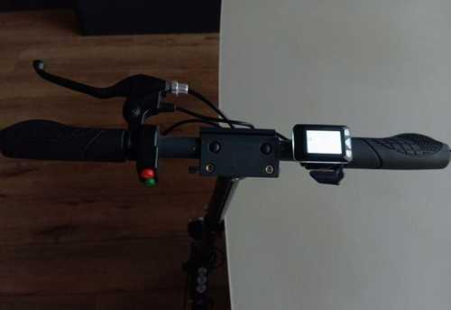 Продам электро самокат iconBIT Kick Scooter E80
