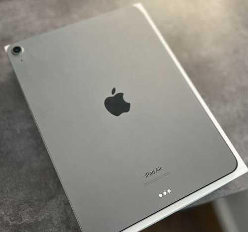 iPad air 5 64