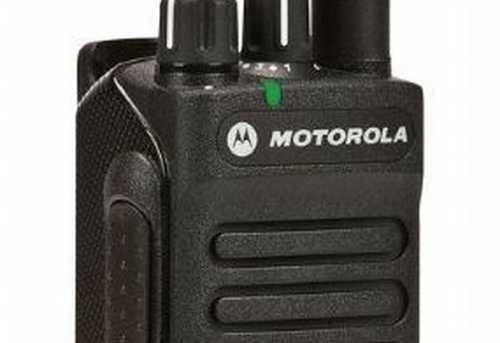 Рация портативная Motorola DP2400Е TIA VHF Новая