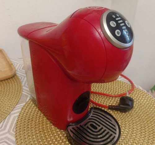Капсульная кофемашина dolce gusto