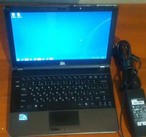 Ноутбук DNS 11.6 1366x768 / RAM 2 Gb / HDD 350mb