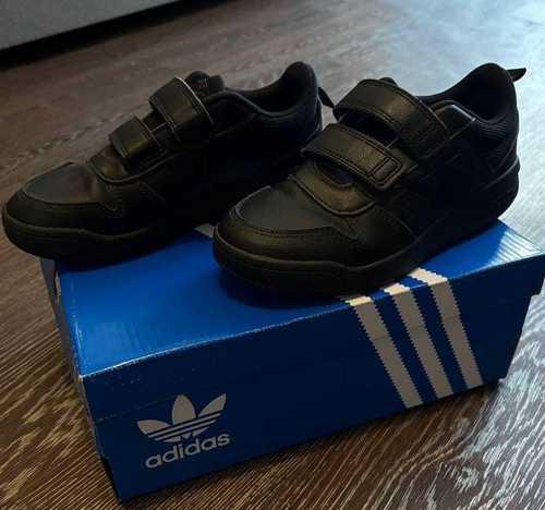 Кроссовки детские adidas 33 размер