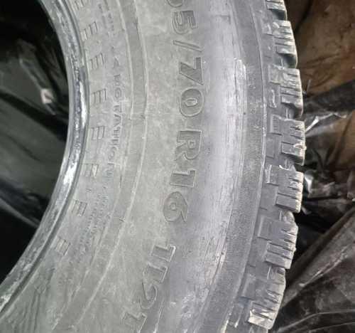Nokian Tyres Hakkapeliitta 5 265/70 R16 112