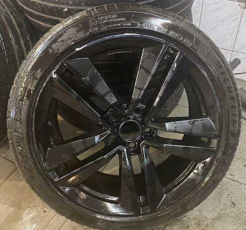 Колеса Michelin Pilot Sport PS2 225/40 R19