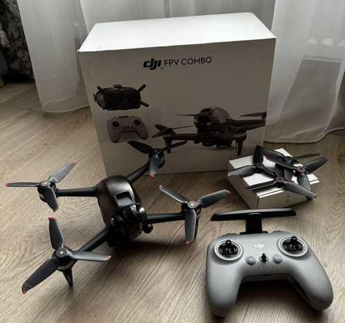 Квадрокоптер DJI FPV Combo