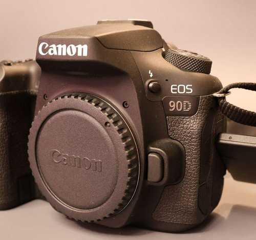 Фотоаппарат canon eos 90d body