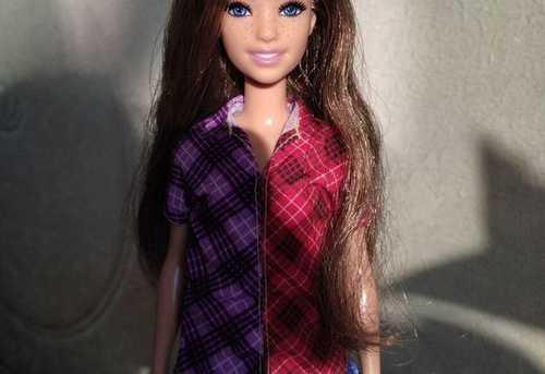 Кукла Barbie Fashionistas 137
