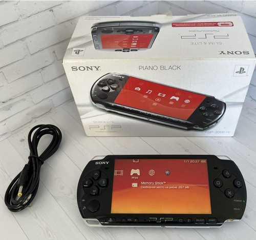 Sony PSP 3008 прошитая с коробкой 32 gb