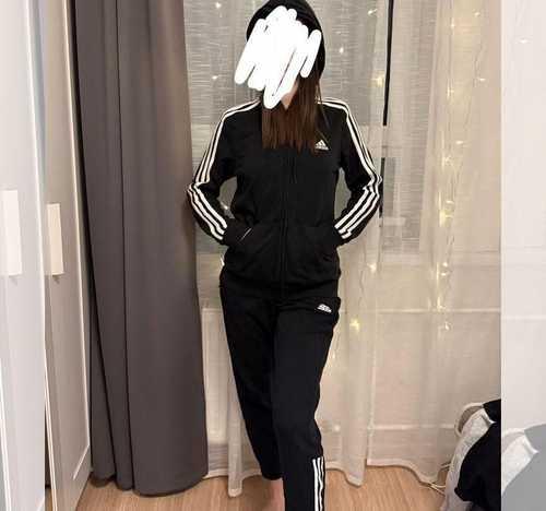 Костюм женский adidas(M)