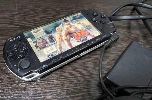 PSP 3008 Slim + зарядное устройство