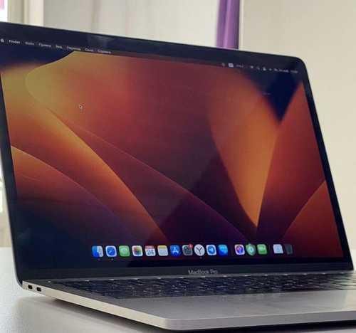 Apple macbook pro 13