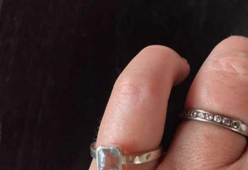 Серебряное кольцо с натуральным аквамарином