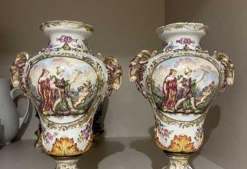 Антикварные фарфоровые вазы XIX Каподимонте Италия