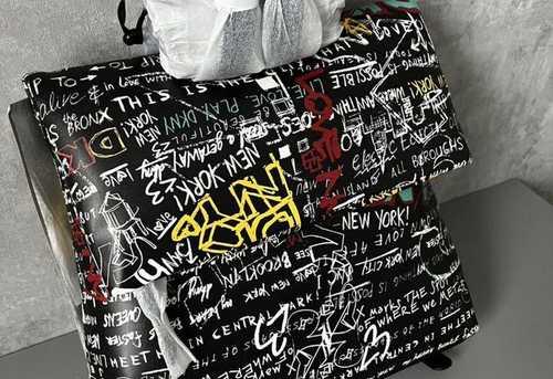 Рюкзак dkny Graffiti Foldover Backpack