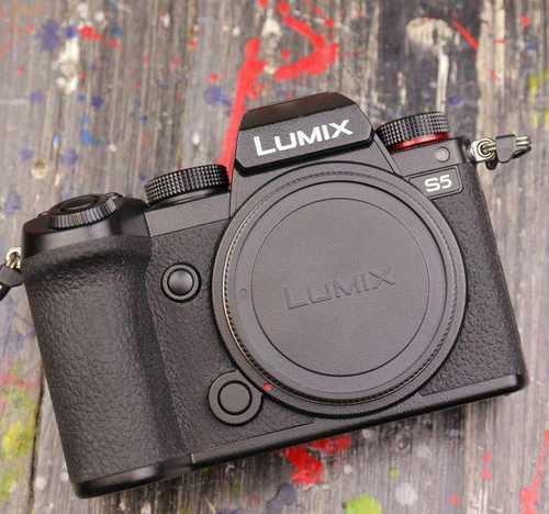 Panasonic Lumix DC-S5 Body s/n 607