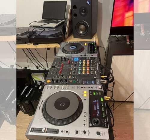 Комплект Pioneer DJM-800 / CDJ-850 x2