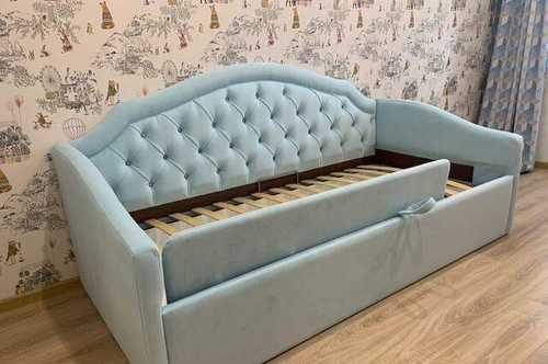 Удобная кровать-диван