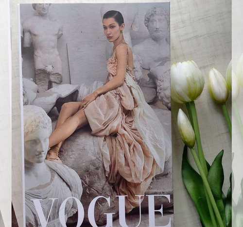 Интерьерный муляж книга Vogue для фотосессий
