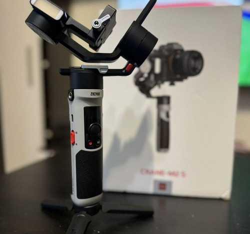 Стабилизатор для съемки Zhiyun Crane M2S