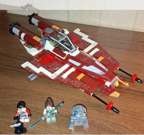 Lego Star Wars 9497 Republic Striker-class Starfig