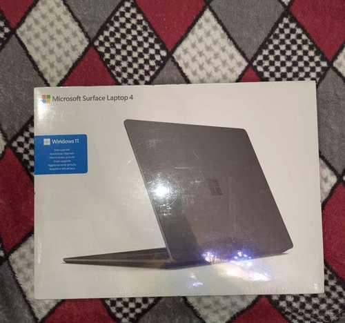 Microsoft surface laptop 4