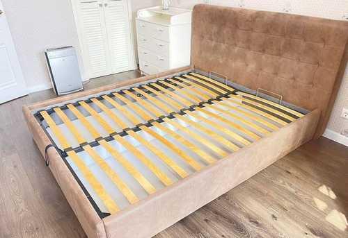 Кровать двуспальная 160х200 с подъемным механизмом