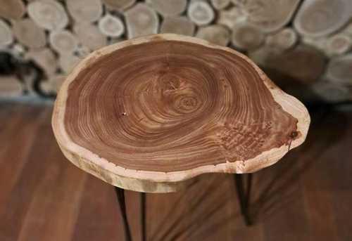 Журнальный столик из массива дерева