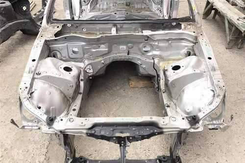Передняя часть автомобиля Lexus GS 430 2007-2012