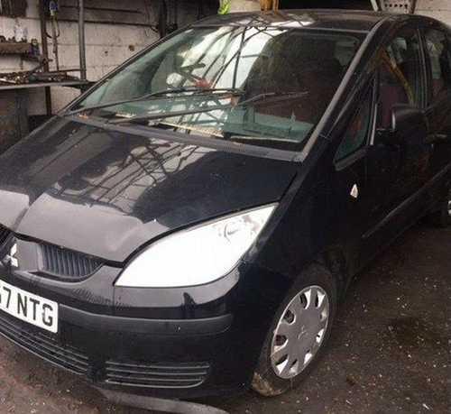 Разбор на запчасти Mitsubishi Colt 2004-2008