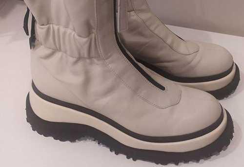 Сапоги Эконика белые 37-37,5 ботинки Fabi 38