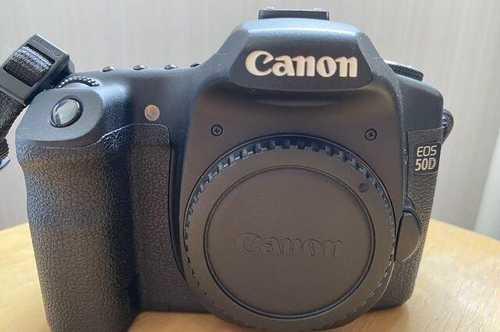 Фотоаппарат Canon 50D с тремя объективами