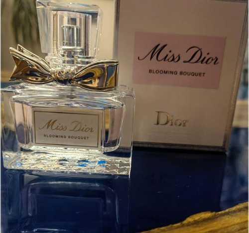 Miss Dior blooming bouquet