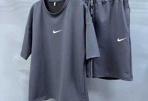 Спортивный костюм Nike (футболка + шорты)