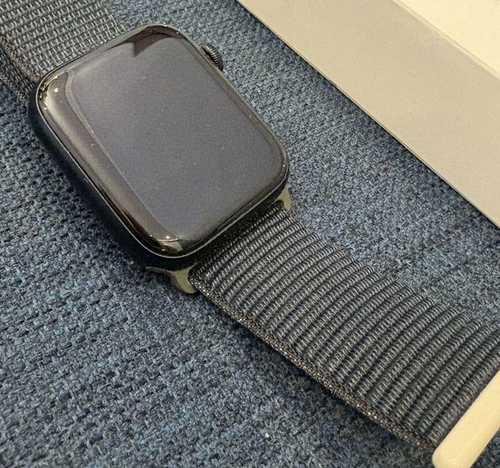 Apple Watch SE 2023 44mm