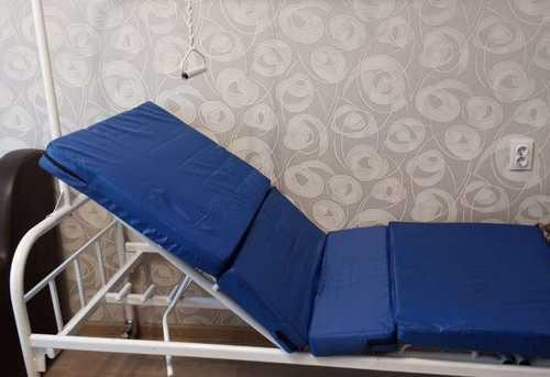 Медицинская кровать с матрасом