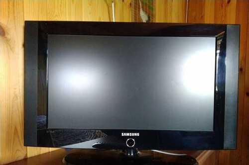 26" телевизор Samsung LE26A330J1