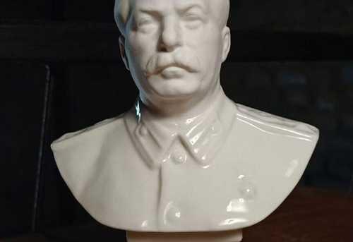 Фарфоровый бюст Сталина Herend Венгрия