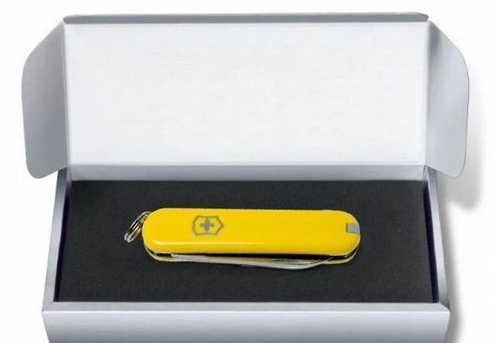 Нож-брелок Victorinox Classic SD 58мм (0.6223.8)
