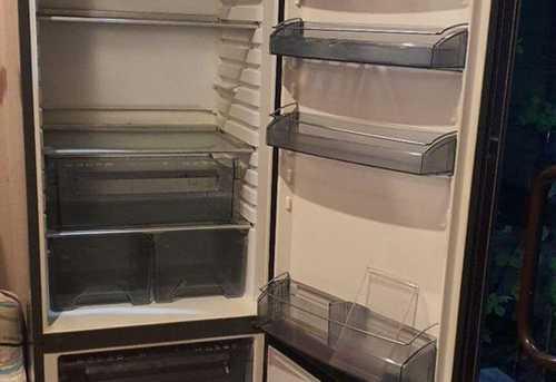 Холодильник бу AEG santo electronic