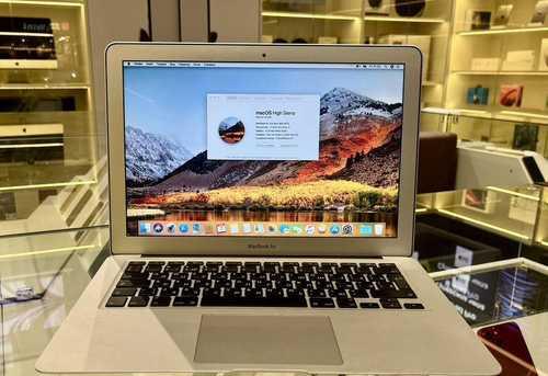 Apple MacBook Air13 2011г