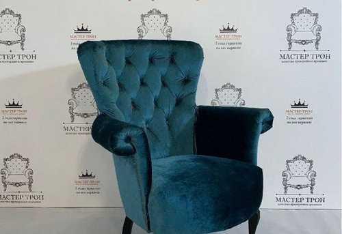 Кресло классическое (цвет на выбор)