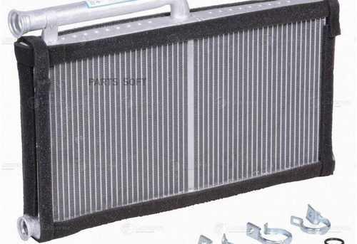 Luzar LRH1882 Радиатор отоп. для а/м Audi A6 (C6)