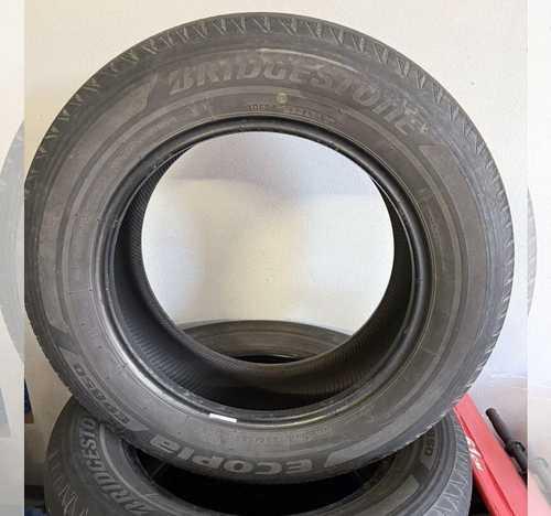 Bridgestone Ecopia EP850 225/65 R17
