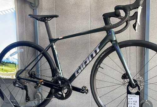 Giant TCR Advanced 1 Kom 2025